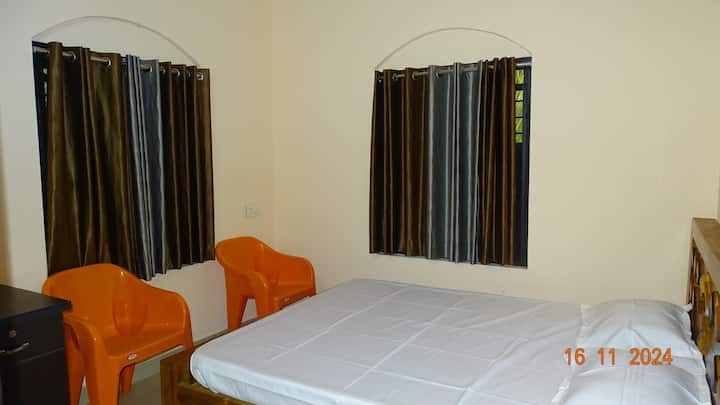 A/c Family Room Uf 102 - Tirur