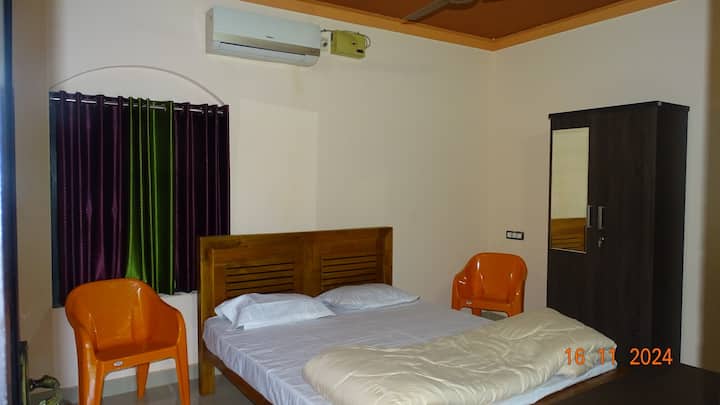 A/c Family Room Uf 103 - Tirur