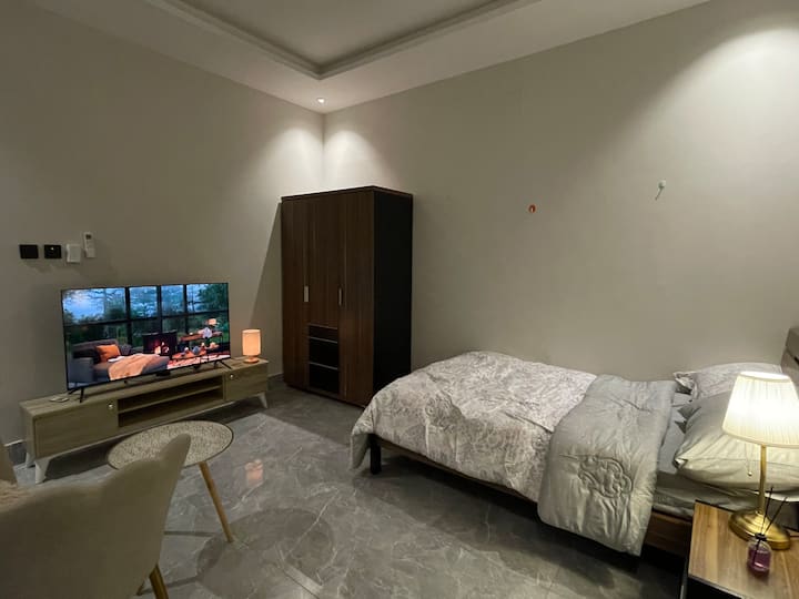 Cosy Studio With Comfy Bed / +Gym / Near Airport - Riyadh
