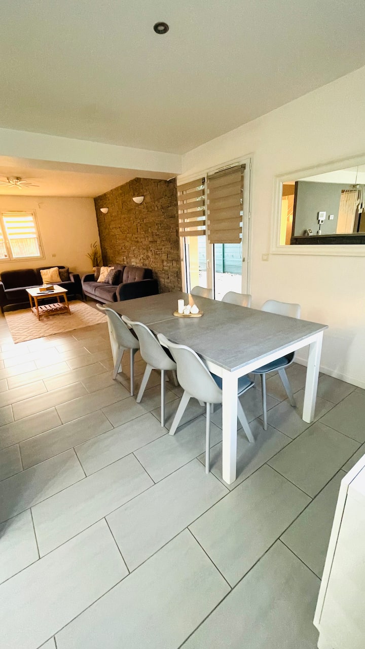 Maison Individuelle Avec Jardin, 4 Chambres 130m2 - Saint-Priest