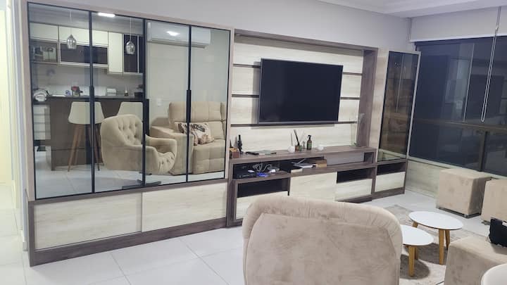 Apto 2 Quartos, Vista Mar, Piscina, 1 Quadra Mar. - Capão da Canoa