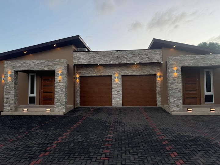Sbk Luxury Apartments - Suriname