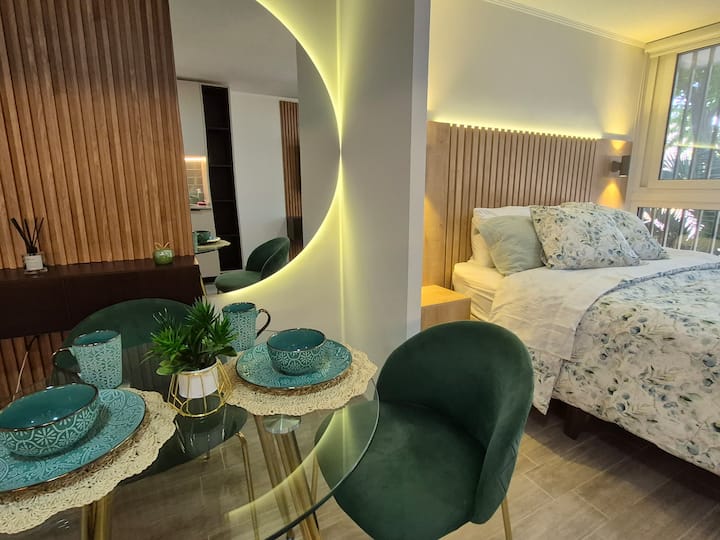 Hermosa Suite, Movistar Arena, Parking Y Gym - La Cisterna