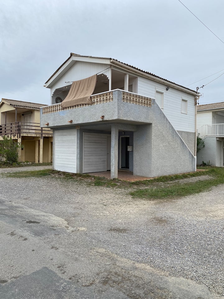 Chalet Typique - Gruissan