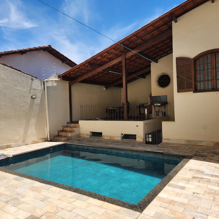 Casa Aconchegante Com Piscina E ÁRea Gourmet - Belo Horizonte