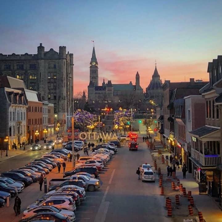 Downtown 1 Bedroom Free Parking - Ottawa