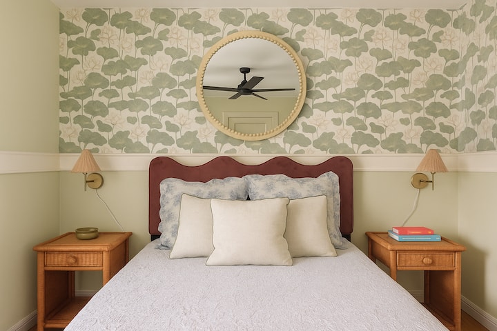 Paws, Play & Beach Days—book Your Stay Now! - Lake Worth, FL