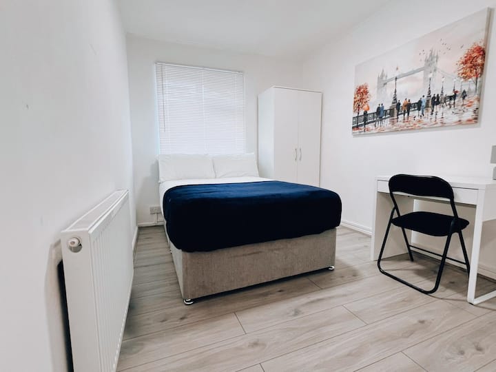 Spacious And Stylish Room 5 - Nottingham