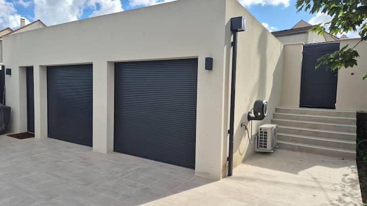Maison Cosy Avec Terrasse - Essonne