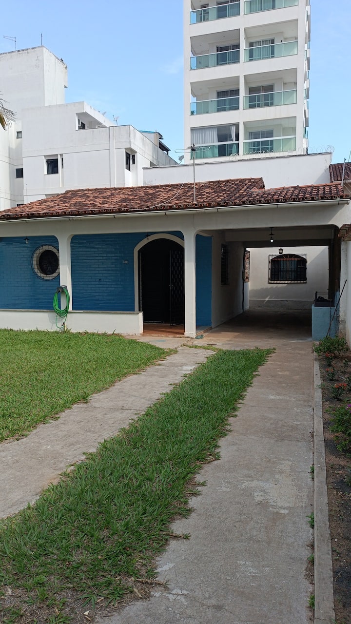 Casa Na Praia Do Morro Para Ate 20 Pessoas. - Guarapari