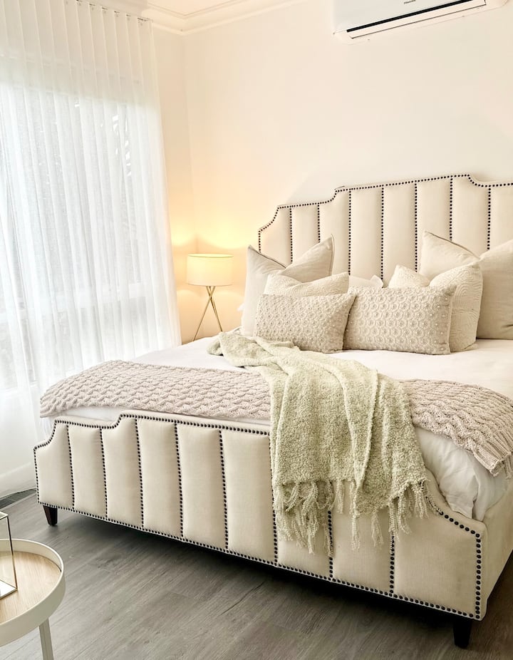 Entire King Guest Suite: Private And Spacious - Geelong