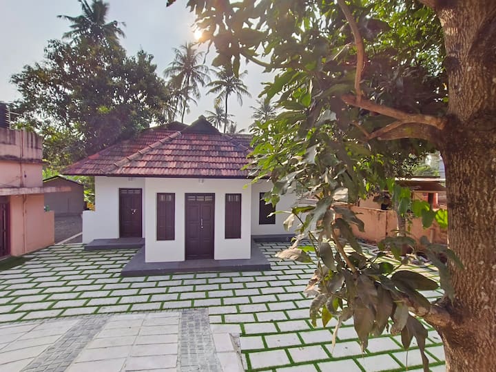 Kalpana Heritage Home - Varkala