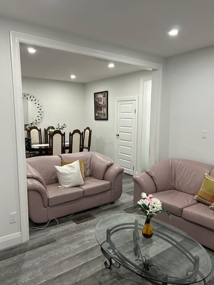 Well Renovated Main Floor House - Oshawa