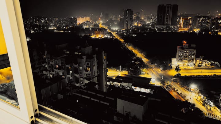Trident Tower 
Skyline View Wifi Kitchen 1ac 2bhk - 