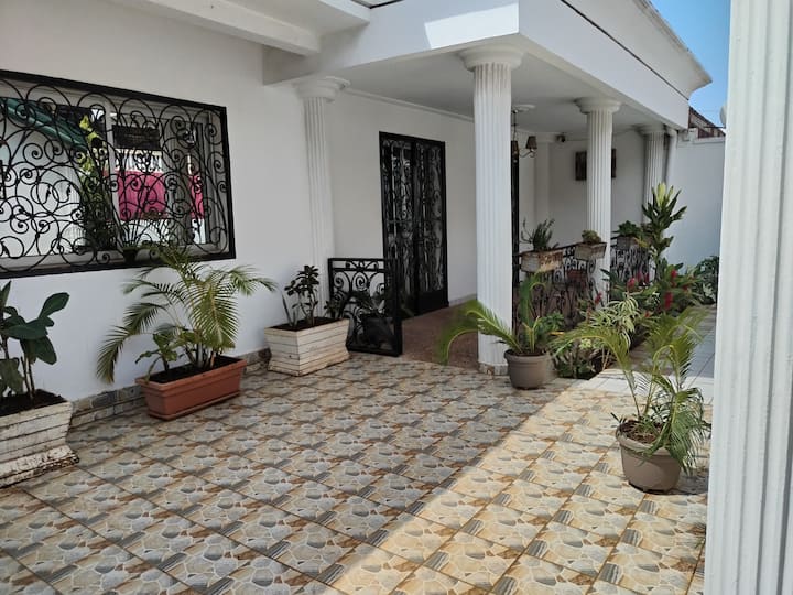Villa Moderne Familiale - Yaounde