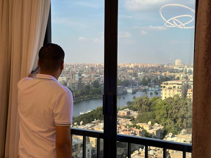 الزمالك 3 غرف و ثلاث حمام روعة - Cairo