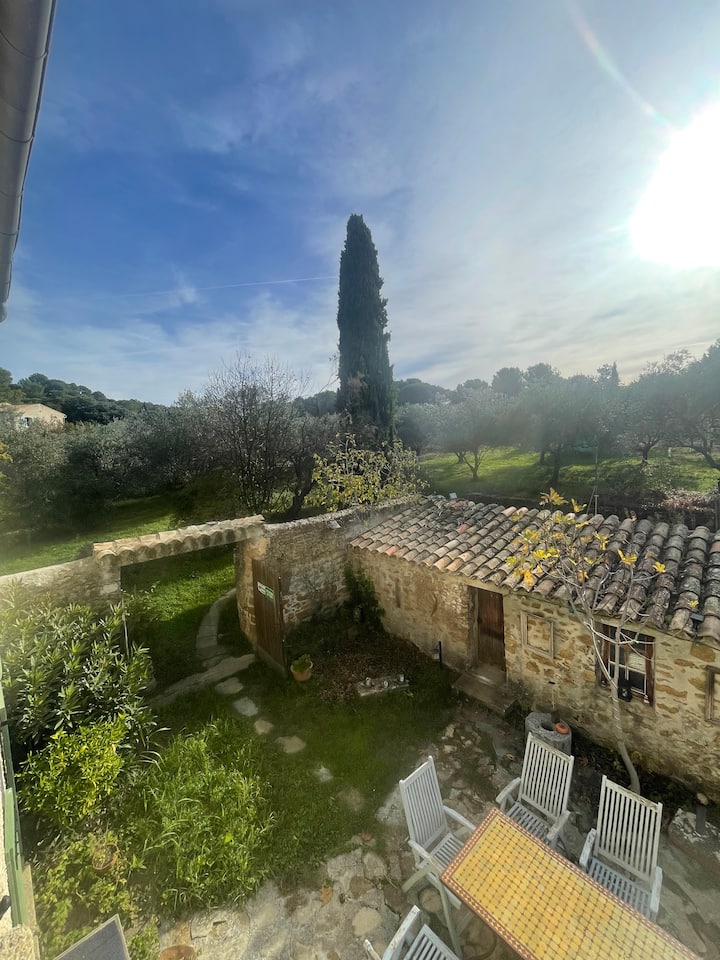 La Chambre « Loucoudoun » Dans Mas à La Campagne - Vaison-la-Romaine