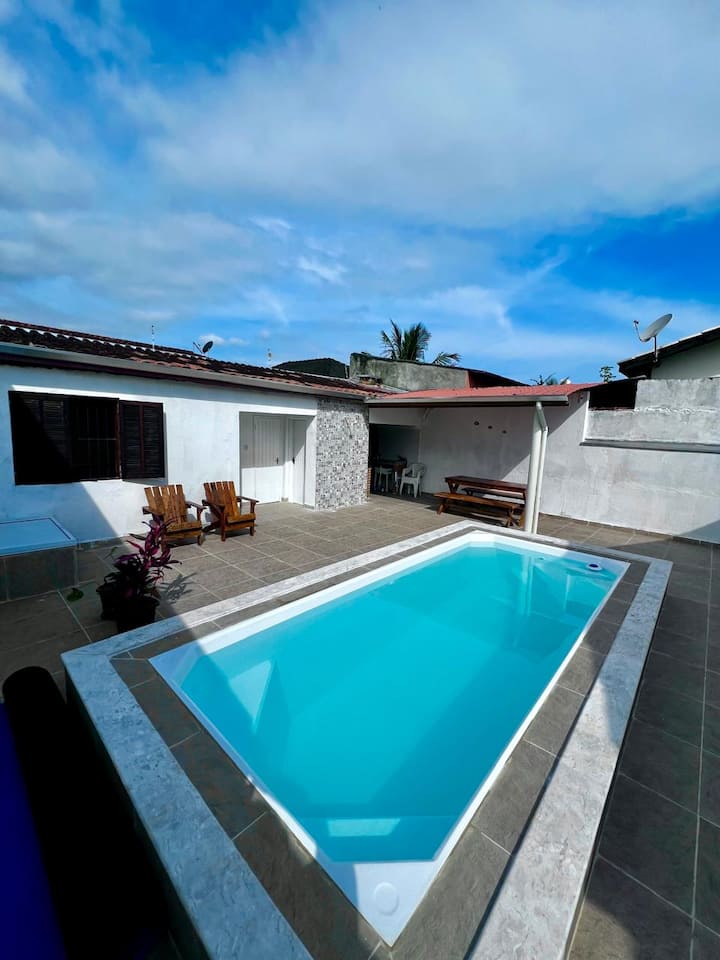 Casa 4 Quartos A 400m Da Praia C/ Piscina De 5m - Caraguatatuba