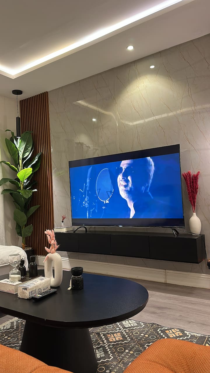Elegant Studio With Luxurious Design - Riyadh