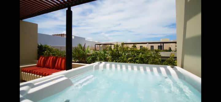 Lujoso Condominio - Playa del Carmen