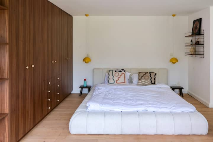 Duplex Design Flat In Center Brussels (+ Garden) - Brussels