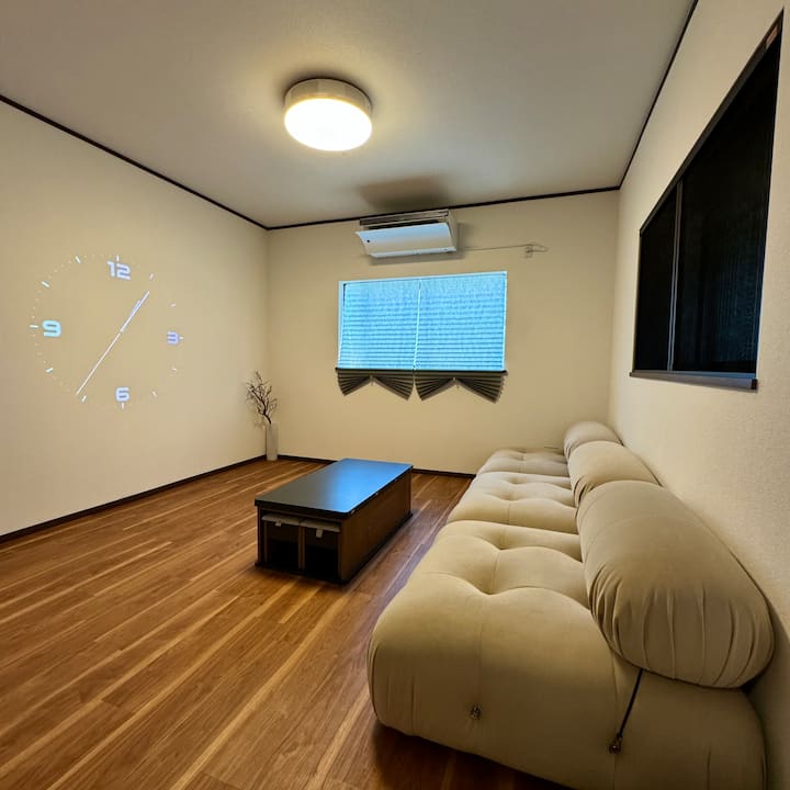开业促销！直达道顿堀、心斋桥、梅田、关西机场。天下茶屋、岸里駅步行10分钟。提供免费自行车 - Osaka