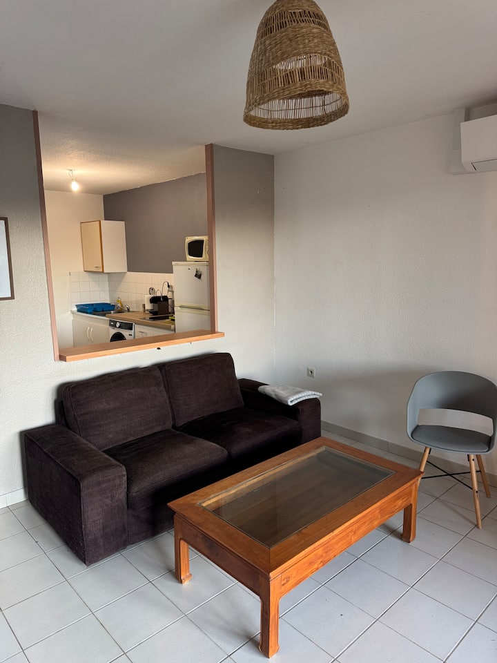 Maisonnette Indépendante T 2 Axe Uzes/ales/nimes - Aubussargues