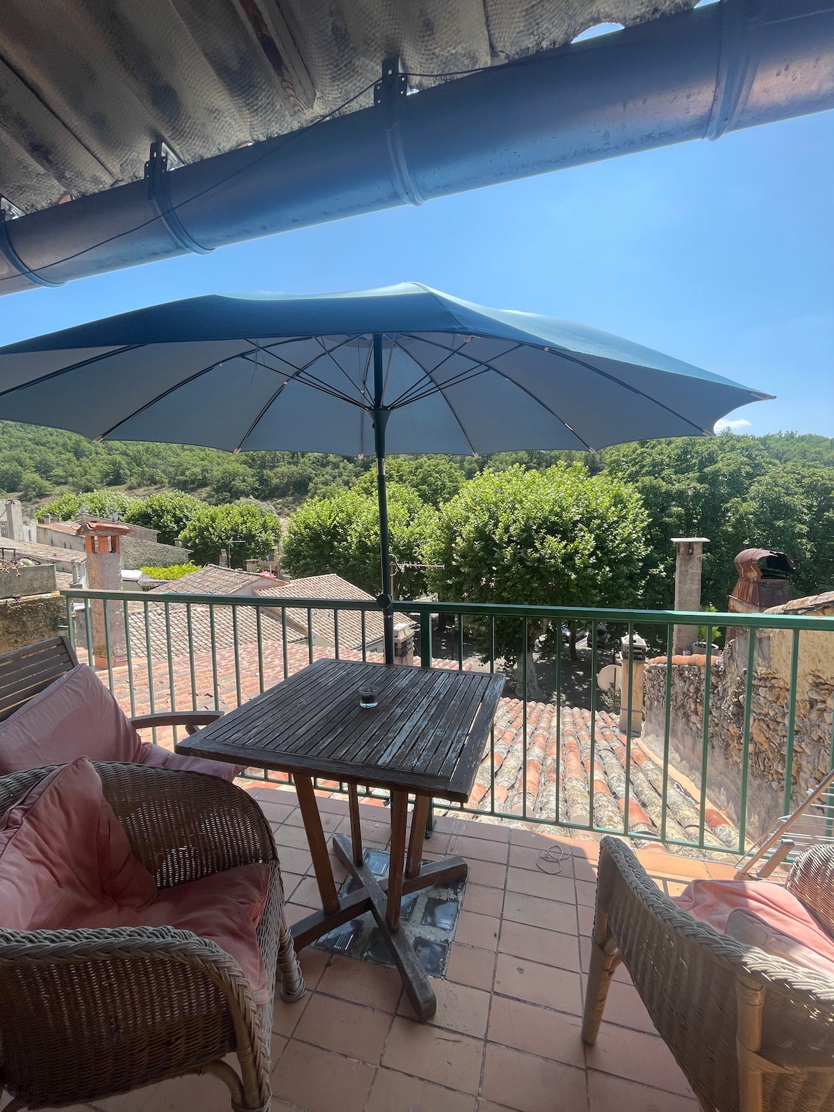 Casa romántica en el pueblo - Casas en renta en Saint-Martin-de-Brômes ...