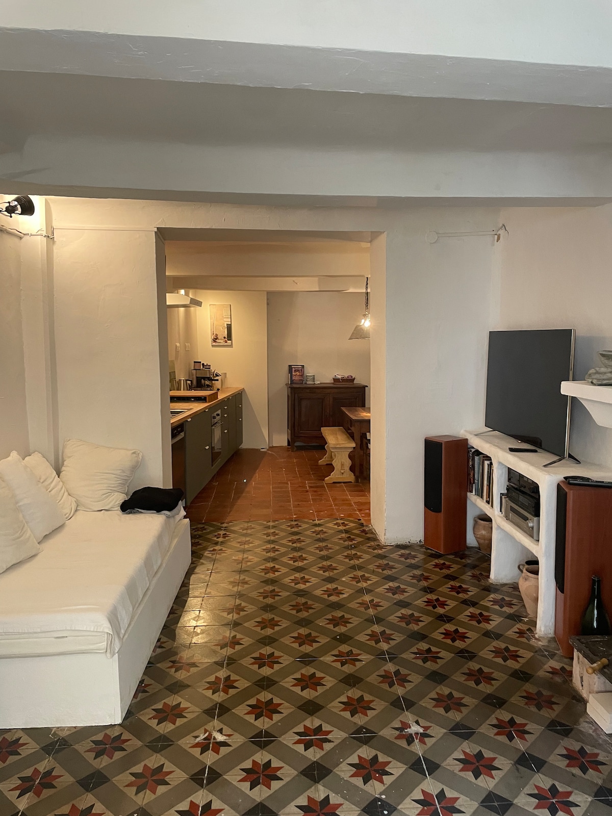 Casa romántica en el pueblo - Casas en renta en Saint-Martin-de-Brômes ...