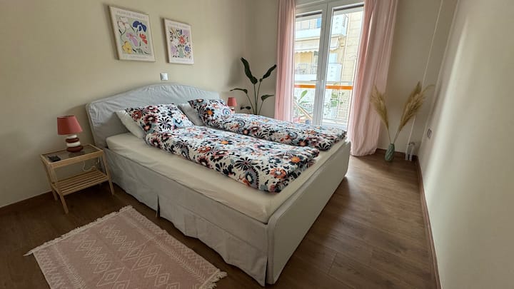 Cozy Apartment/ 10’ To Akropolis - Athens