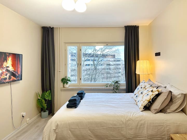 Minutes From Center, Lake& Metro - Helsinki