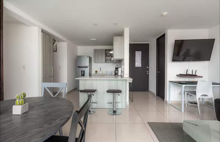 Secure And Spacious Living Near La Sabana Park - San José