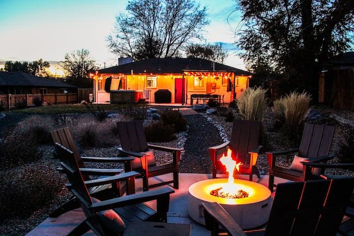Lux Arvada Home: Hot Tub + Fire Pit | 15m To Den - Denver