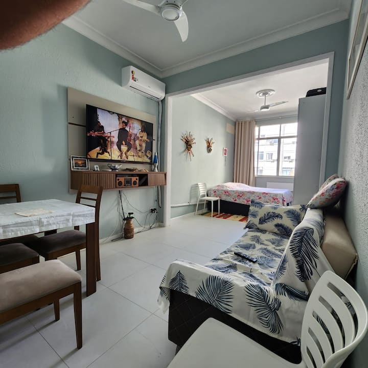Apartamento Moderno E Tranquilo Com Vista O Mar - Copacabana