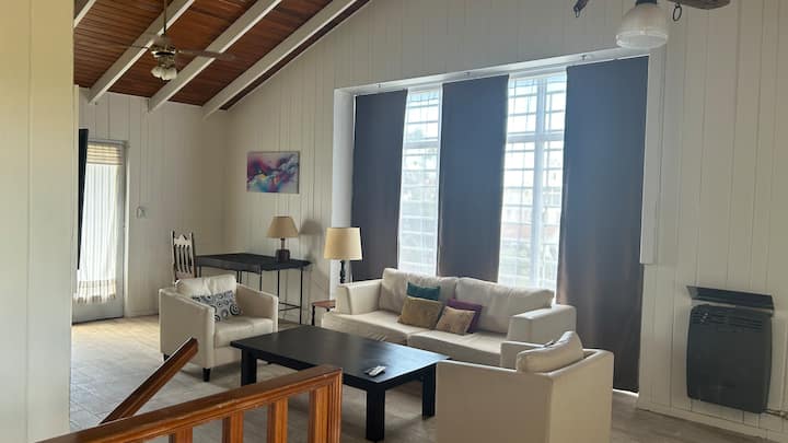 Casa Amplia De Playa. - Pinamar