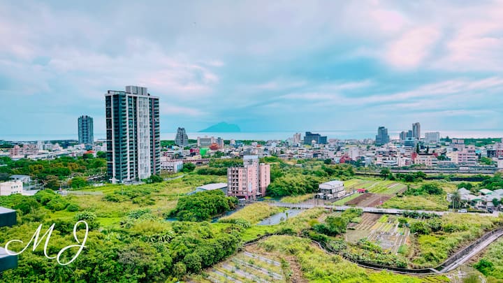 【湯海微嶼】Hotspring。beach。island。獨立湯池，遠眺龜山島，附停車位，自助入住 - Taipei