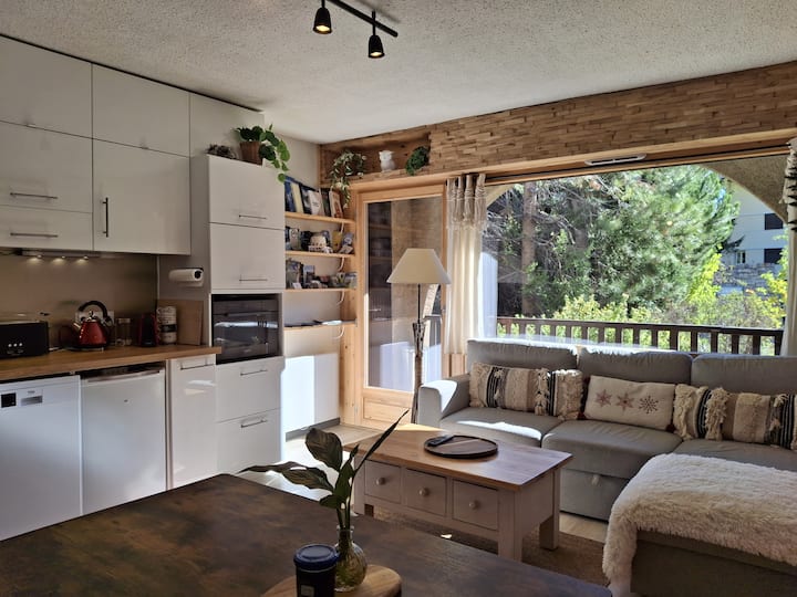 Cosy Studio Monétier. Classé 3 éToiles - Névache