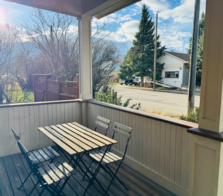 Relaxing Escape With Balcony Views And Bbq - Fernie