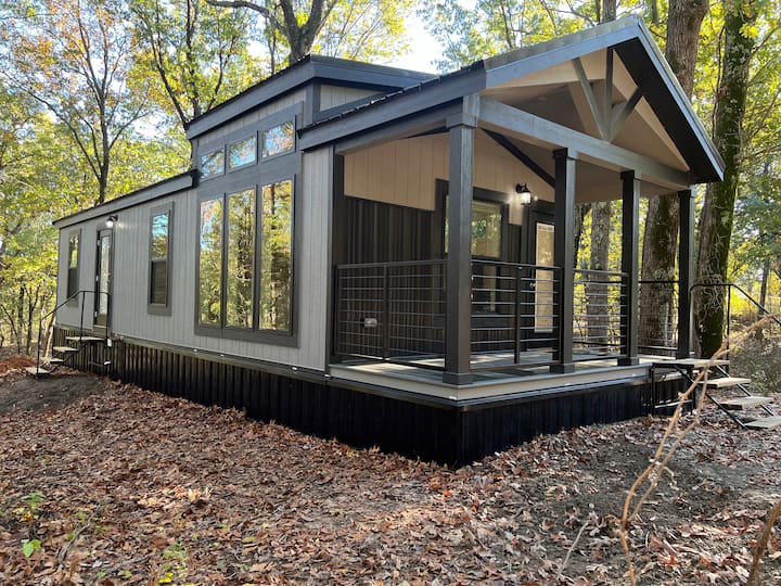 Beautiful Modern Lake Cabin - Eufaula, OK