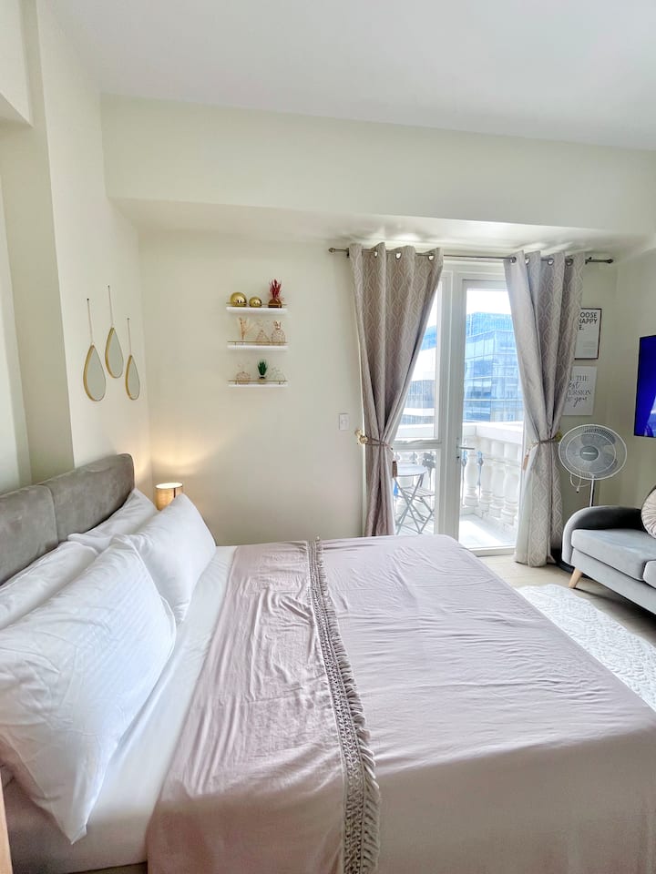 St Honore Cozy Studio - Iloílo