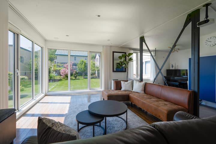 Perfect Winter Villa Retreat - 14 Mins To Downtown - 札幌市