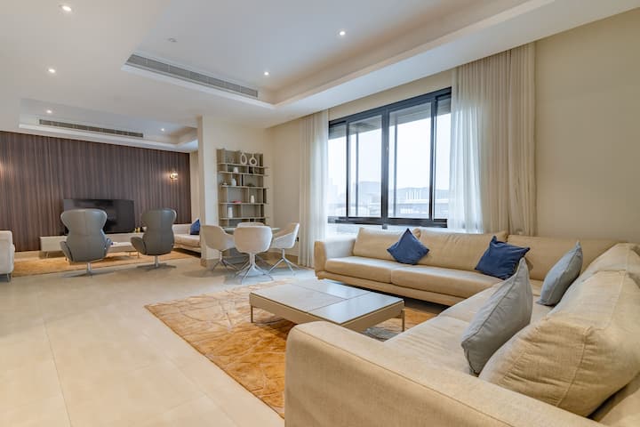 Rawas 7 | إطلالة على البوليفارد بجانب ملعب الهلال - Riyadh