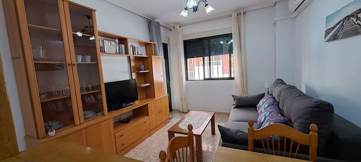 Torrevieja 2 Bed Near Beach. - Torrevieja