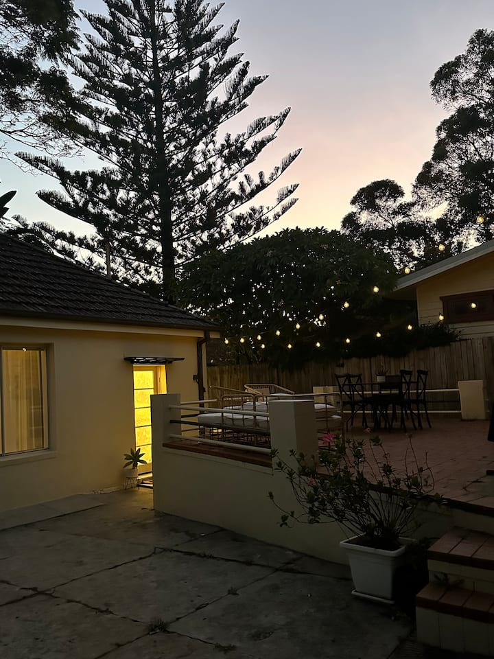 Grannie Flat In Manly Vale - Manly