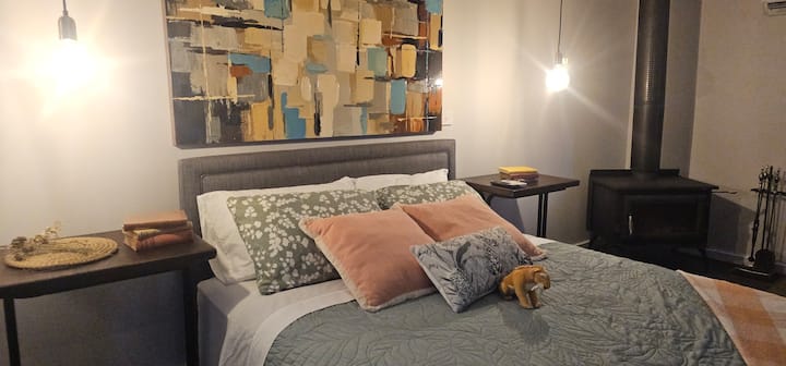 The Burrow @ Resteasy Farmstay - Mudgee