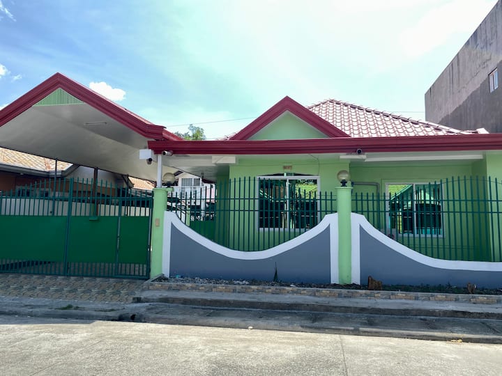 Wide Gated Parking+ 3br+2bath - Butuan City
