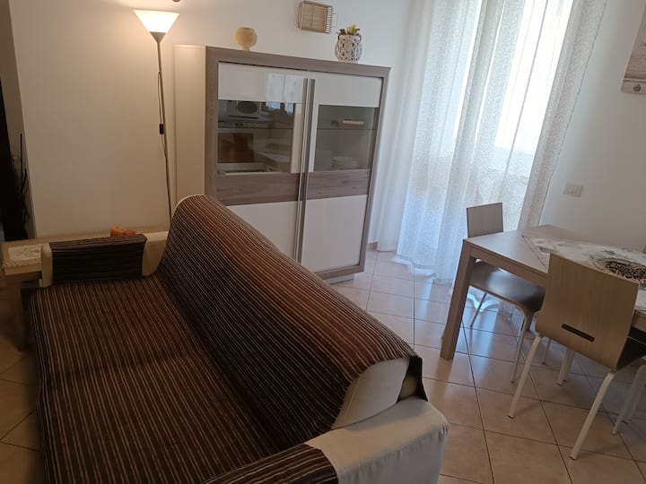 Luisa's Luminoso Appartamento A Due Passi Dal Mare - Alghero