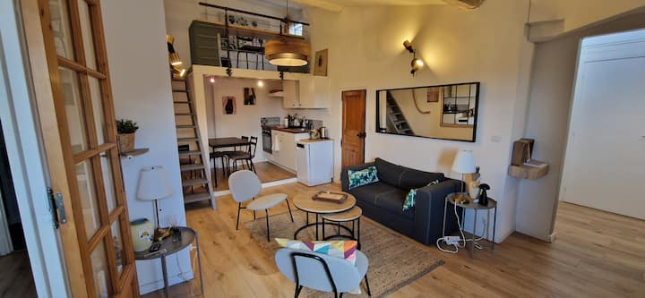 Cocon Ensoleillé Centre-ville, Climatisé 4 Guest - Aix-en-Provence