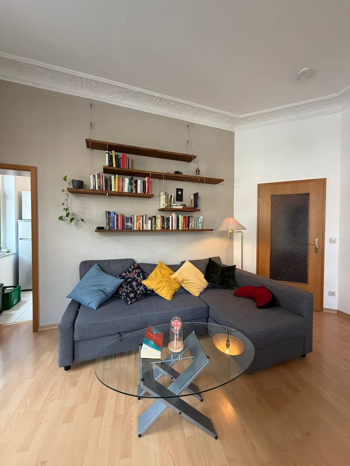 Geräumige Helle Zweizimmer Wohnung In Leipzig West - Lipcse