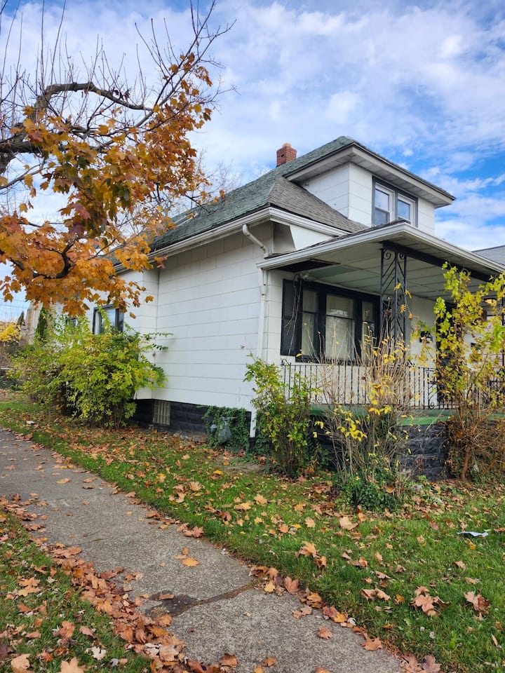 Stockbridge Ave Apt B1 - Buffalo, NY